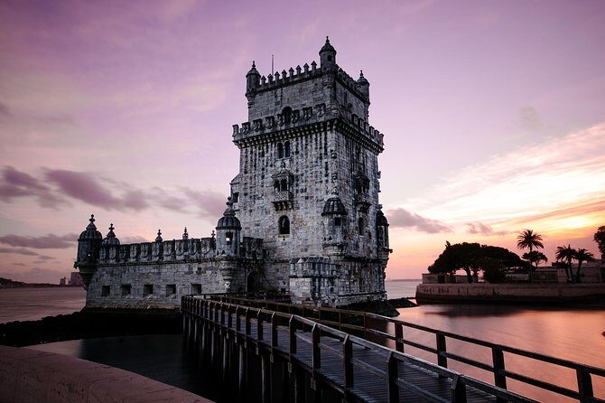 Private Transfer from Santiago de Compostela to Lisbon + 2h Sightseeing - In-Depth Look at the Stops and Experiences
