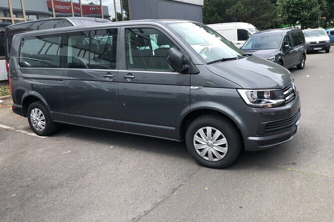 Private Transfer from the City of Paris To Orly Airport (ORY) - Punctuality and Reliability: What We Learned from Reviews