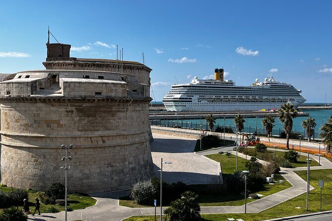 Private Transfer from the Port of Civitavecchia to Rome - The Vehicle & Comfort