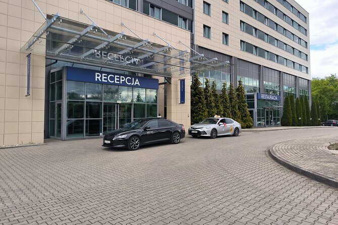 Private transfer from/to Krakow airport / City of Krakow - The Journey from Airport to City Center