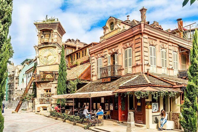 Private transfer from Yerevan to Tbilisi or Vice Versa - Who Should Consider This Service?