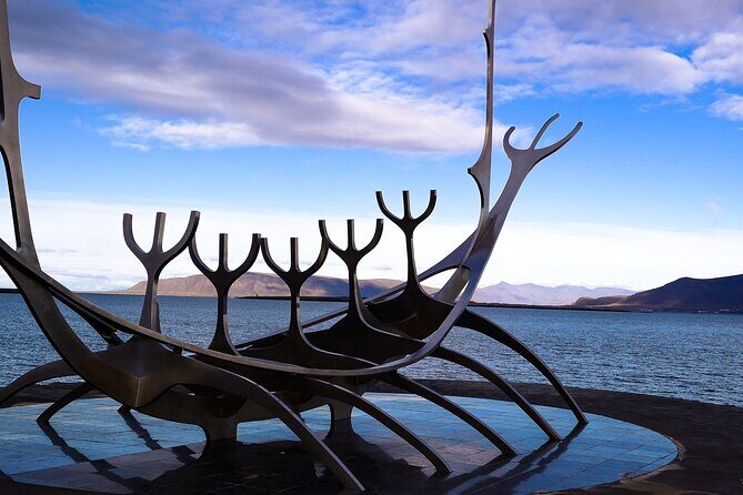 Private Transfer Service from Hotels in Reykjavik to Cruise Ship Terminal - The Sum Up