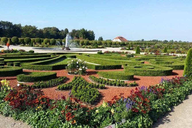 Private Trip from Vilnius to Riga: Hill of Crosses, Rundale Palace, Bauska castl - Insights from Travelers and Guides