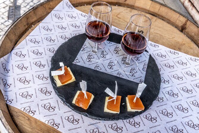 Private Tuktuk Tour with Portuguese Tapas and Wine - The Sum Up