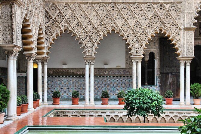 Private visit to the Real Alcazar of Seville (tickets included) - A Deep Dive into the Experience
