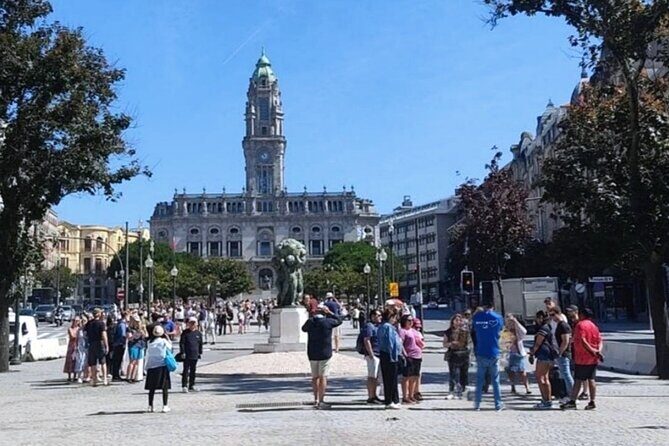 Private Walking Tour in Porto with Photo & Proof of Doce Local (3h) - The Sum Up