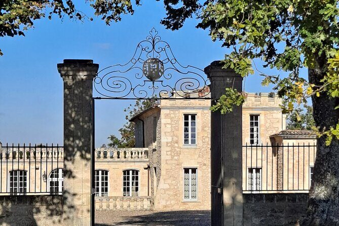 Private Wine Lovers - Super St Emilion - behind the scenes visits top chateaux and medieval town - Authentic Experiences and Hidden Gems