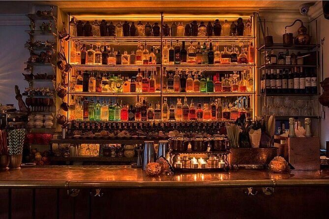 Pub Crawl Tirana - The Good and the Not-So-Good