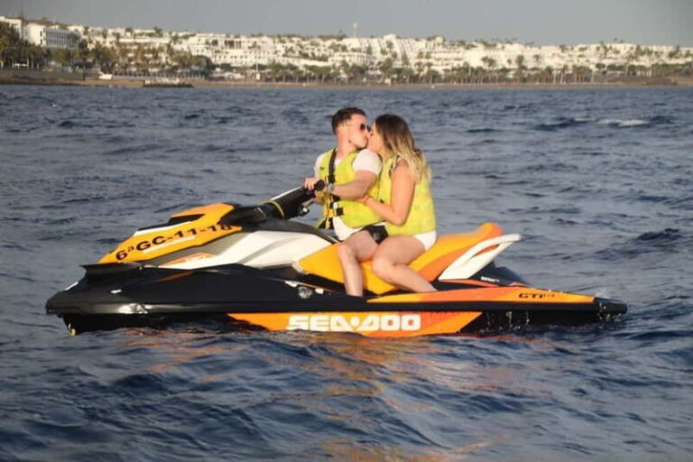 Puerto del Carmen: 40-Minute Jet Ski safari on Playa Chica - Marine Life and Environmental Respect