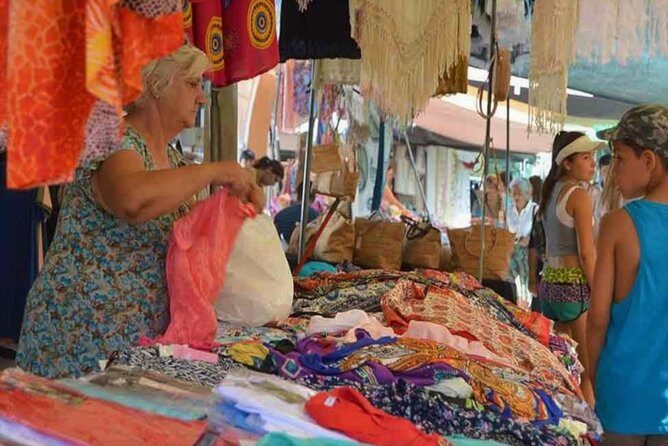 Quarteira Market & Town Bus Trip from Albufeira - Price and Value