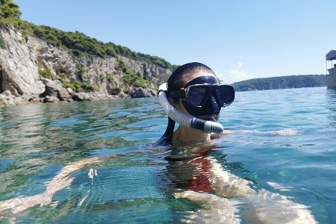 Rent a luxury speed boat for great fun on this Elaphiti Islands tour - The Tour Duration and Flexibility