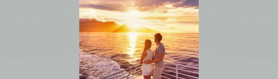 Rethymno: Luxury Sunset Cruise with Dinner and Drinks - The Experience in Detail