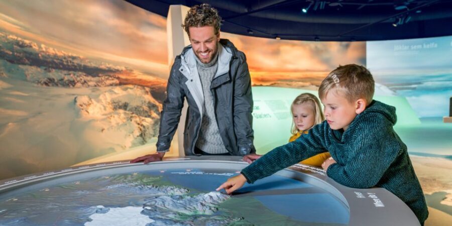 Reykjavík: Golden Circle Tour & Perlan Museum Tour - Frequently Asked Questions