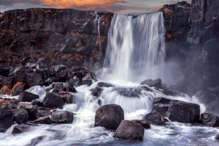 Reykjavik: Golden Circle & Waterfalls in Chinese - Who Is This Tour Best For?