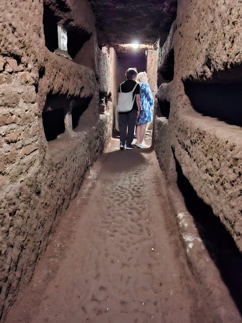 Rome: Catacombs Express ENGLISH Guided Tour - SKIP THE LINE - A Deep Dive Into the Experience