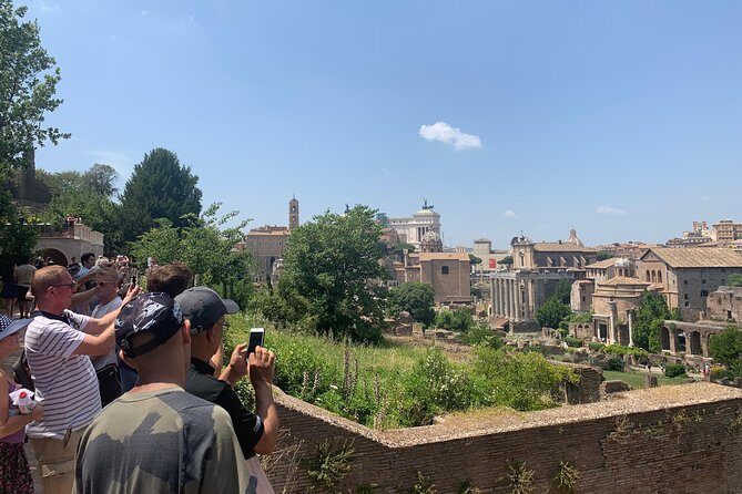 Rome: Colosseum, Palatine Hill and Roman Forum Group Tour - How the Tour Works in Practice