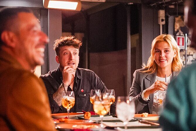 Rome: Drunken History Rome - Love Stories, Drinks & Pizza - Why This Tour Works for Different Types of Travelers