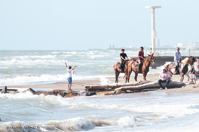 Rome: Horseback Riding on the Beach with aperitif - What Travelers Can Expect