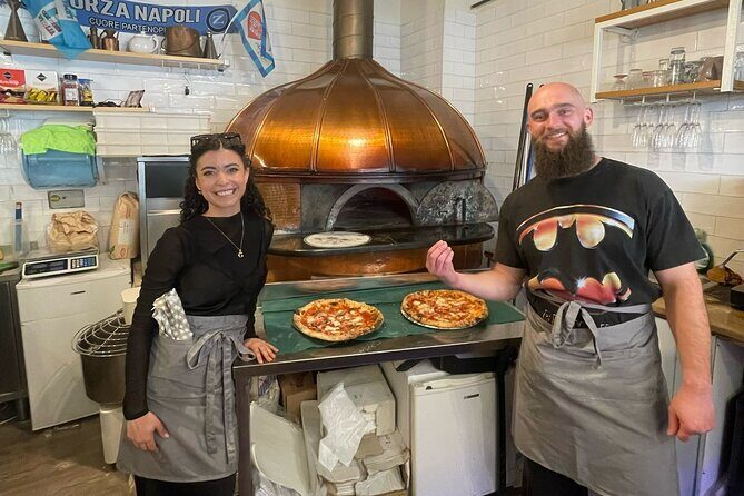 Rome: Neapolitan Pizza Cooking Class in Front of the Vatican - The Atmosphere & Guides