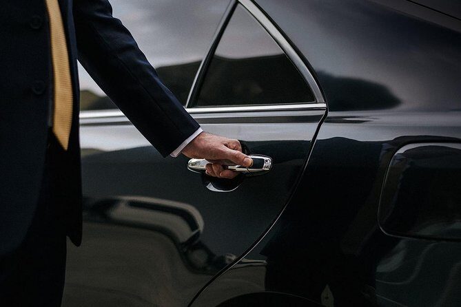 Rome Private Car & Chauffeur for Business, Shopping, Sightseeing - The Itinerary: What to Expect During Your Rental