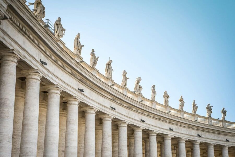 Rome: St. Peters Basilica Walking Guided Tour - Exploring St. Peter’s Basilica: What to Expect