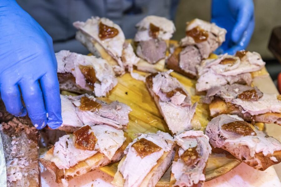 Rome: Trastevere Pasta Making Class - Exploring the San Cosimato Food Market