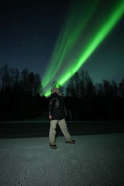 Rovaniemi: Coffee under Northern Lights & Professional Photo - The Value of This Aurora Chase Tour