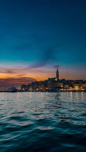 Rovinj: Private Luxury Old Town Night Boat Tour with Wine - FAQs