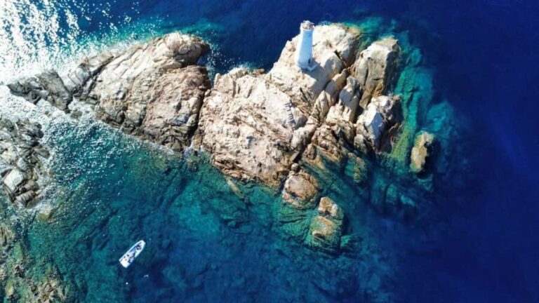 Rubber dinghy tour and snorkeling in Caprera - Stops and Highlights