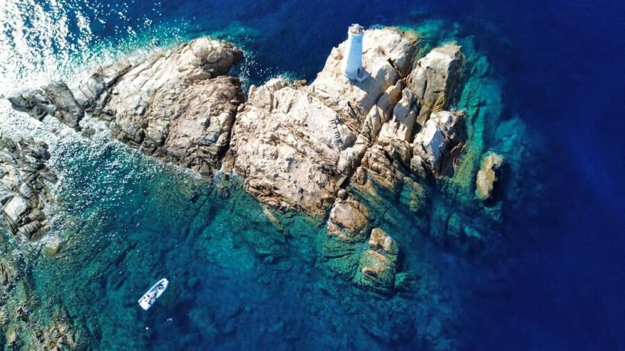 Rubber dinghy tour and snorkeling in Caprera - Stops and Highlights