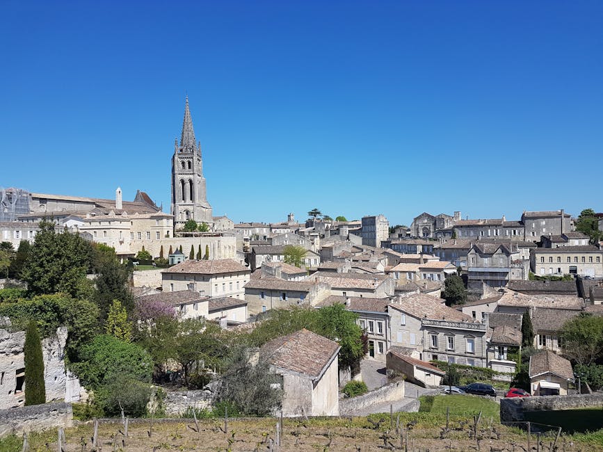 Saint-Emilion medieval UNESCO village limestone buildings Bordeaux