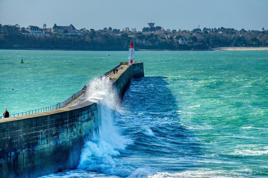 Saint-Malo pier and ramparts at the edge of the Brittany sea