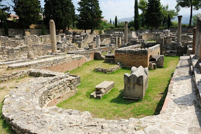 Salona & Amphitheater - Private guided tour - Admission incl. - The Sum Up