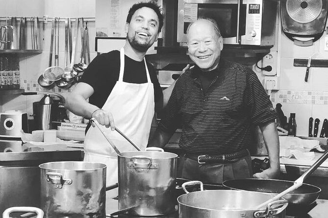 San Sebastián Private Food-Historical tour & meal at a Gastronomy Club - The Full Experience: What to Expect on This Tour