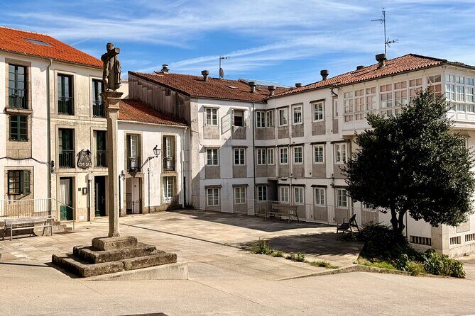 Santiago de Compostela Historic Walking Tour in Small Group - Practical Details and Insights