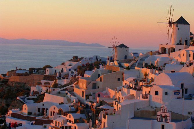 Santorini 8-Hour Private Tour with Hotel & Cruise Port Pickup - Wine & Local Flavors