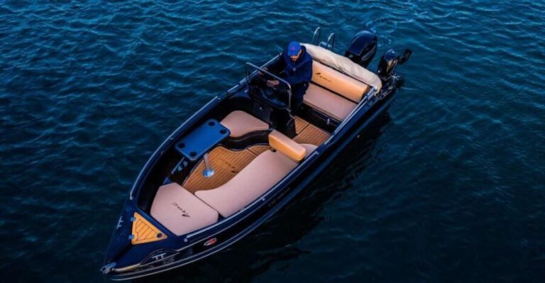 Santorini Boat Cruise -License Free- - What You Can Expect on the Day