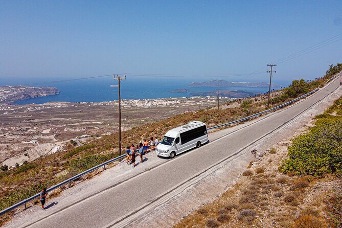 Santorini Highlights Minibus Tour with Oia Sunset - Who Is This Tour Best Suited For?