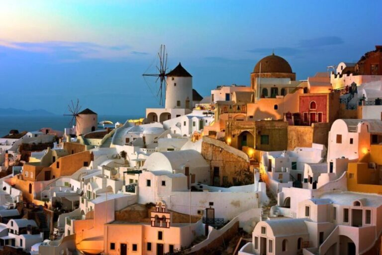 Santorini: Must-See Highlights Private Sightseeing Tour - The Practical Side: What You Need to Know