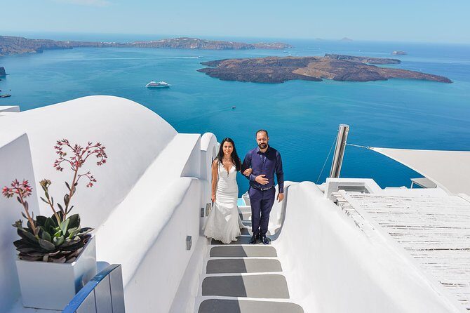 Santorini Private One Hour Photoshoot - The Photography Style & Quality
