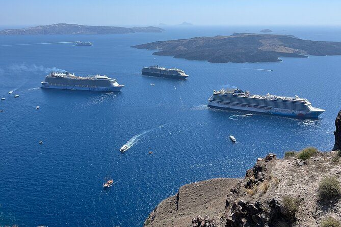 Santorini Private Tour - Transport & Guide Experience