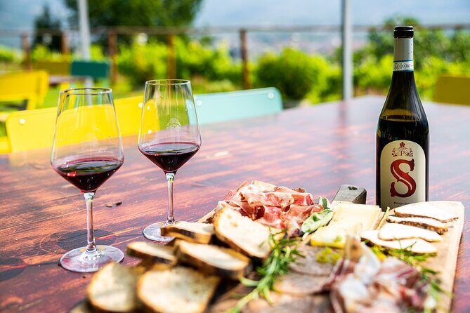 Savor Ossola Wines & Local Treats in a Scenic Vineyard - The Value of This Experience