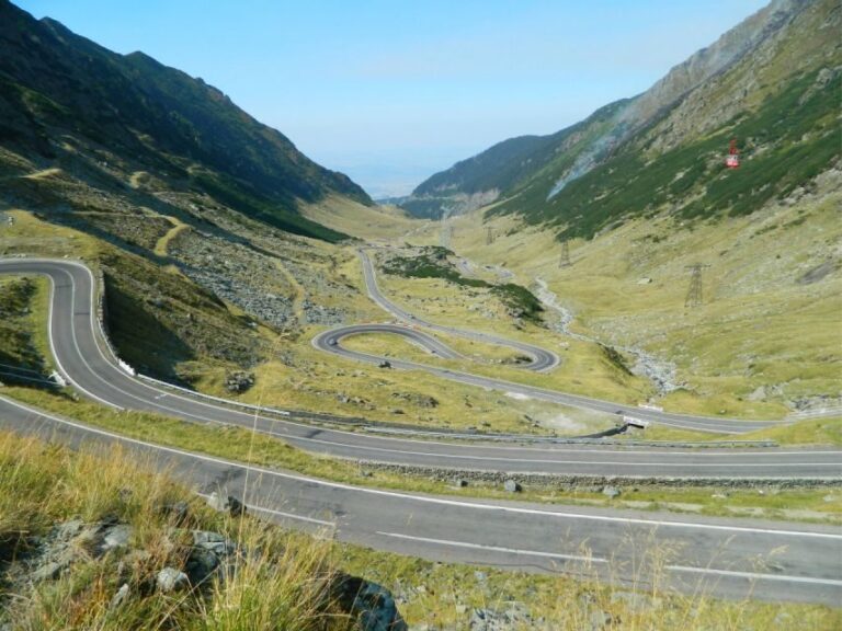 SB09-Transfgran Wonders:Journey through Bâlea Lake,Avrig - Bâlea Lake: A Mountain Paradise
