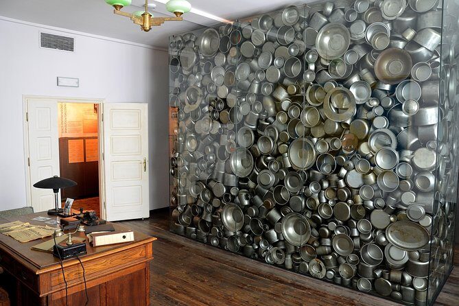 Schindler's List - Oskar Schindler Factory Museum Guided Tour - An In-Depth Look at the Experience