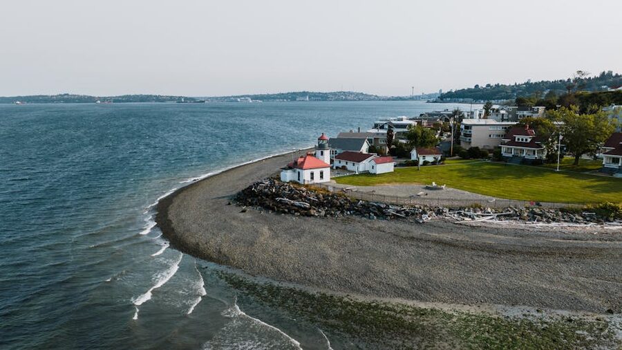 Alki Point Lighthouse and beach in West Seattle