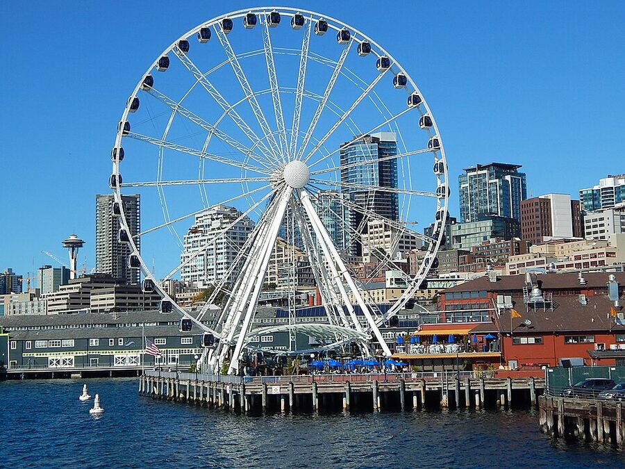 Seattle Great Wheel seen from an Argosy cruise on Elliott Bay