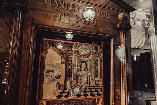 Secret Societies, Freemasons and Occult London - Exploring the Landmarks with a Dark Twist