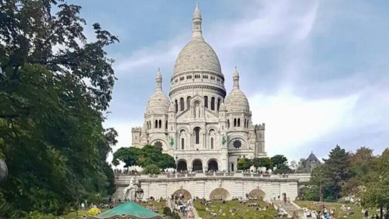 See 10+ Top Paris Sights - Fun Local Guide - What to Expect and Practical Details