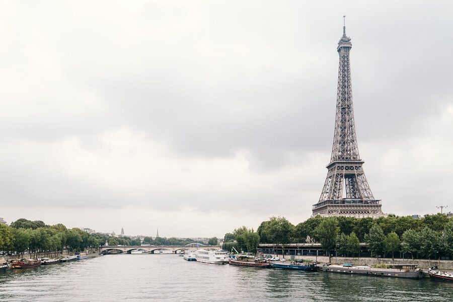 Eiffel Tower over the Seine in daytime Paris