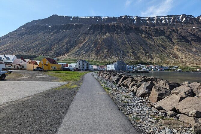 Self-Guided Tour of Ísafjörður: Art, History, and Architecture - The Itinerary Breakdown: What You’ll See and Experience